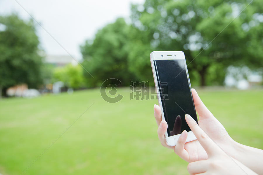 手点击手机屏幕素材摄影图5472*3648图片素材免费下载-编号709025-潮点视频