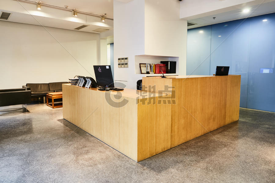 商务中心 孵化器 联合办公 创意园区办公室前台摄影图4104*2736图片素材免费下载-编号715025-潮点视频