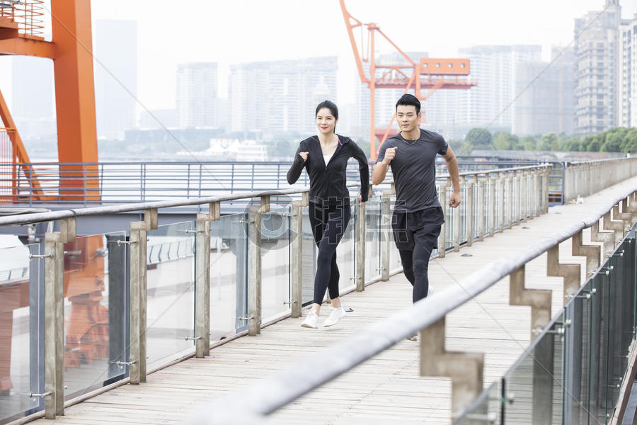 男女青年跑步锻炼健身摄影图6720*4480图片素材免费下载-编号893288-潮点视频